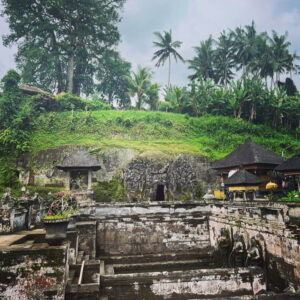 Membuka Pintu Keajaiban Petualangan Wisata di Goa Gajah Bali